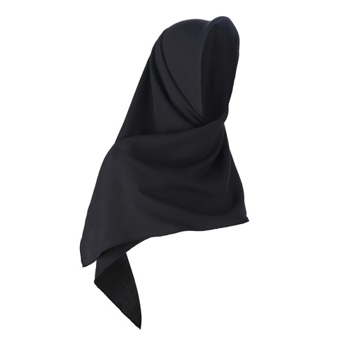 hijab-eiger-adventure-official